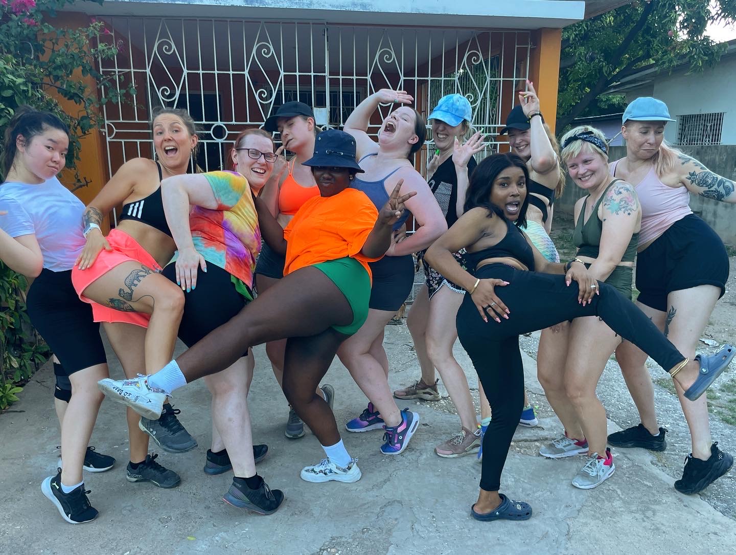 Female Dancehall tanssitunnit | Helsinki | VIBA Tanssihalli ...